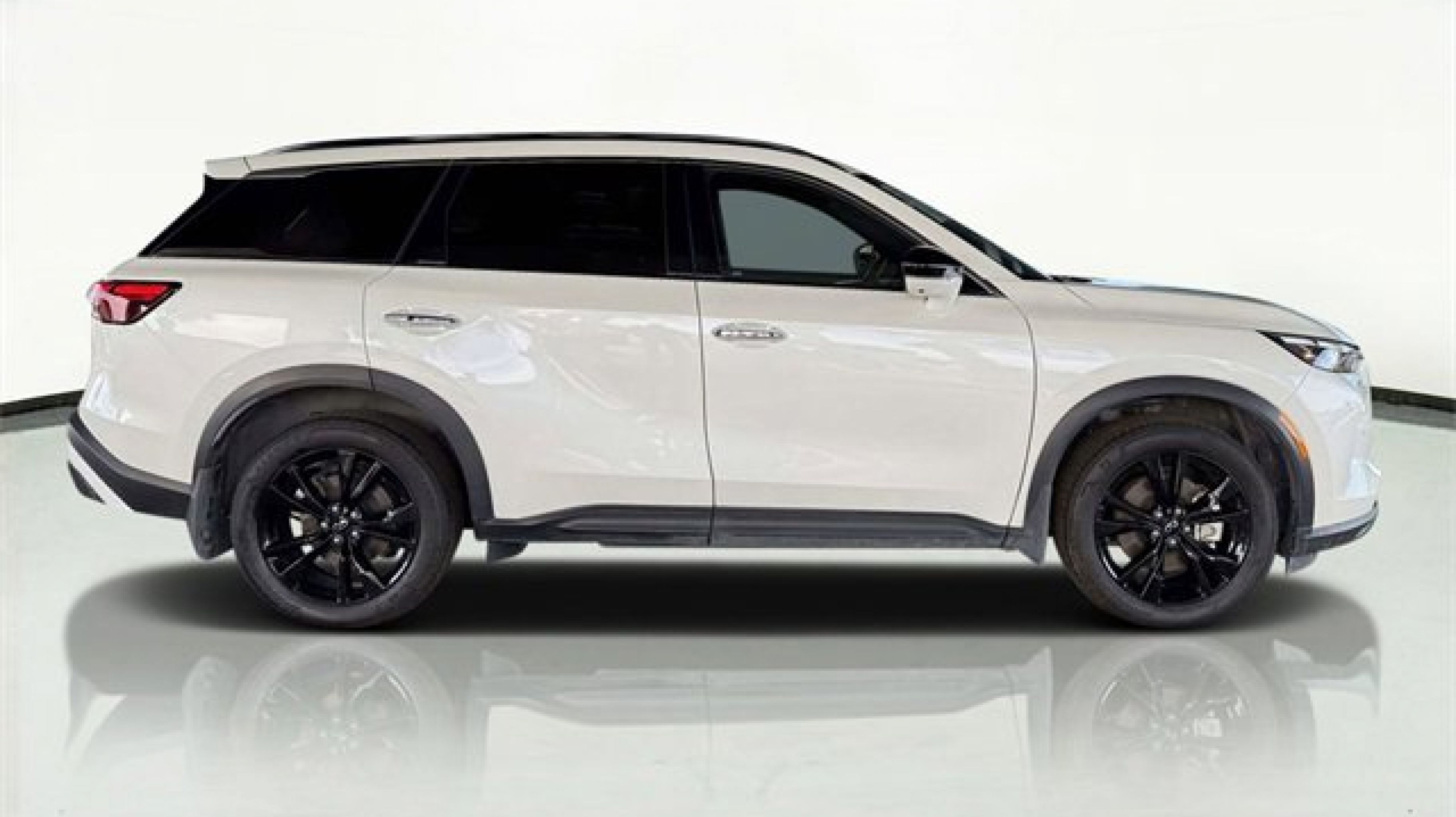 Used 2025 INFINITI QX60 LUXE for sale at HGreg