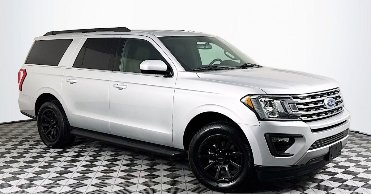 Used 2019 Ford Expedition Max XLT for sale at HGreg
