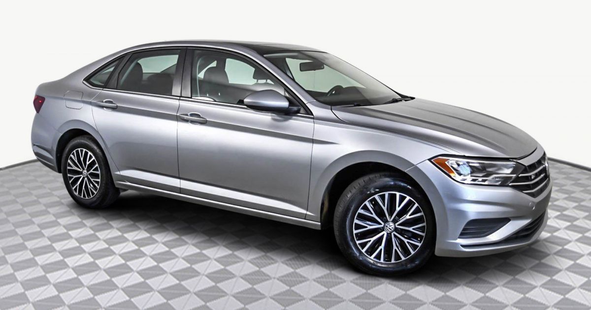 Used 2020 Volkswagen Jetta R-Line for sale at HGreg