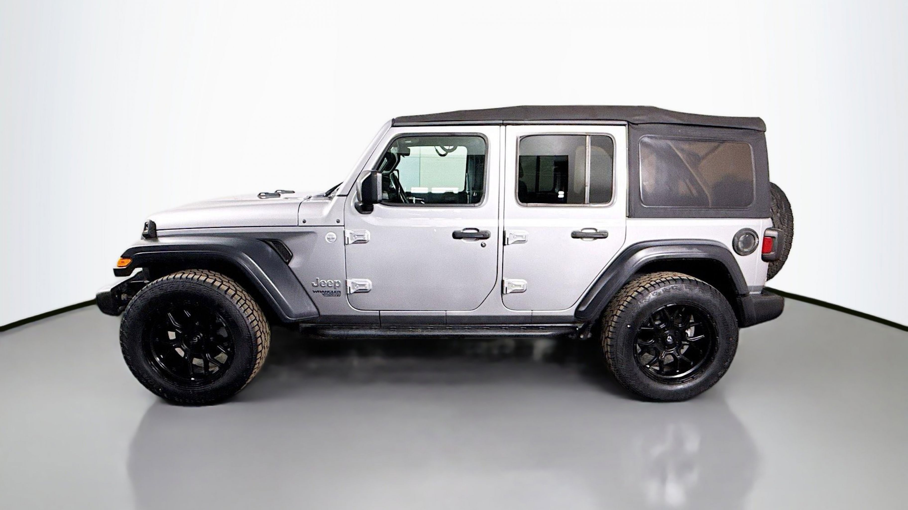 Used 2018 Jeep Wrangler Unlimited Sport S for sale at HGreg